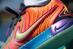 Cut in half: Nike LeBron 21 Review | RunRepeat