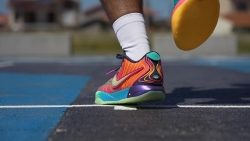 Cut in half: Nike LeBron 21 Review | RunRepeat