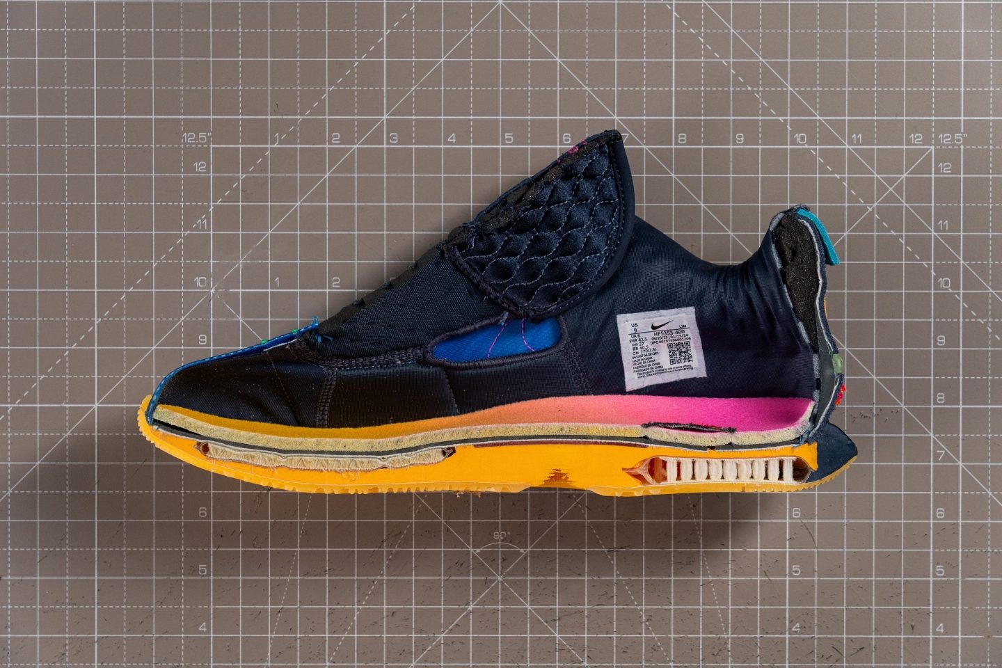 Cut in half: Nike LeBron 21 Review | RunRepeat