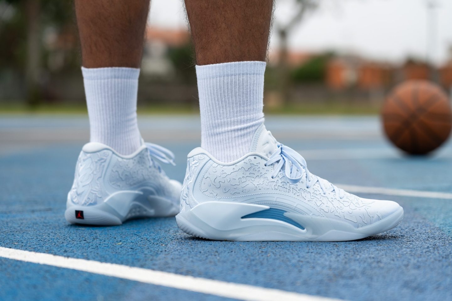 Cortadas por la mitad: Análisis y review de las Jordan Zion 3 (2024 ...