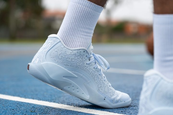 Cut in half: Jordan Zion 3 Review | RunRepeat