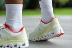 Cut in half: On Cloudflow 4 Review | RunRepeat