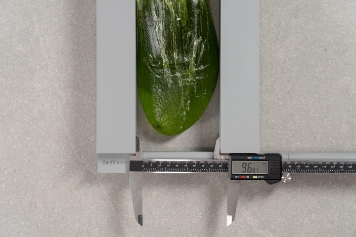 Cut in half: Nike Interact Run Review | RunRepeat