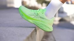 7 Best Running Shoes For High Arches in 2024 | RunRepeat