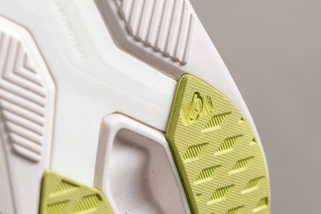 Cut in half: On Cloudeclipse Review (2023) | RunRepeat