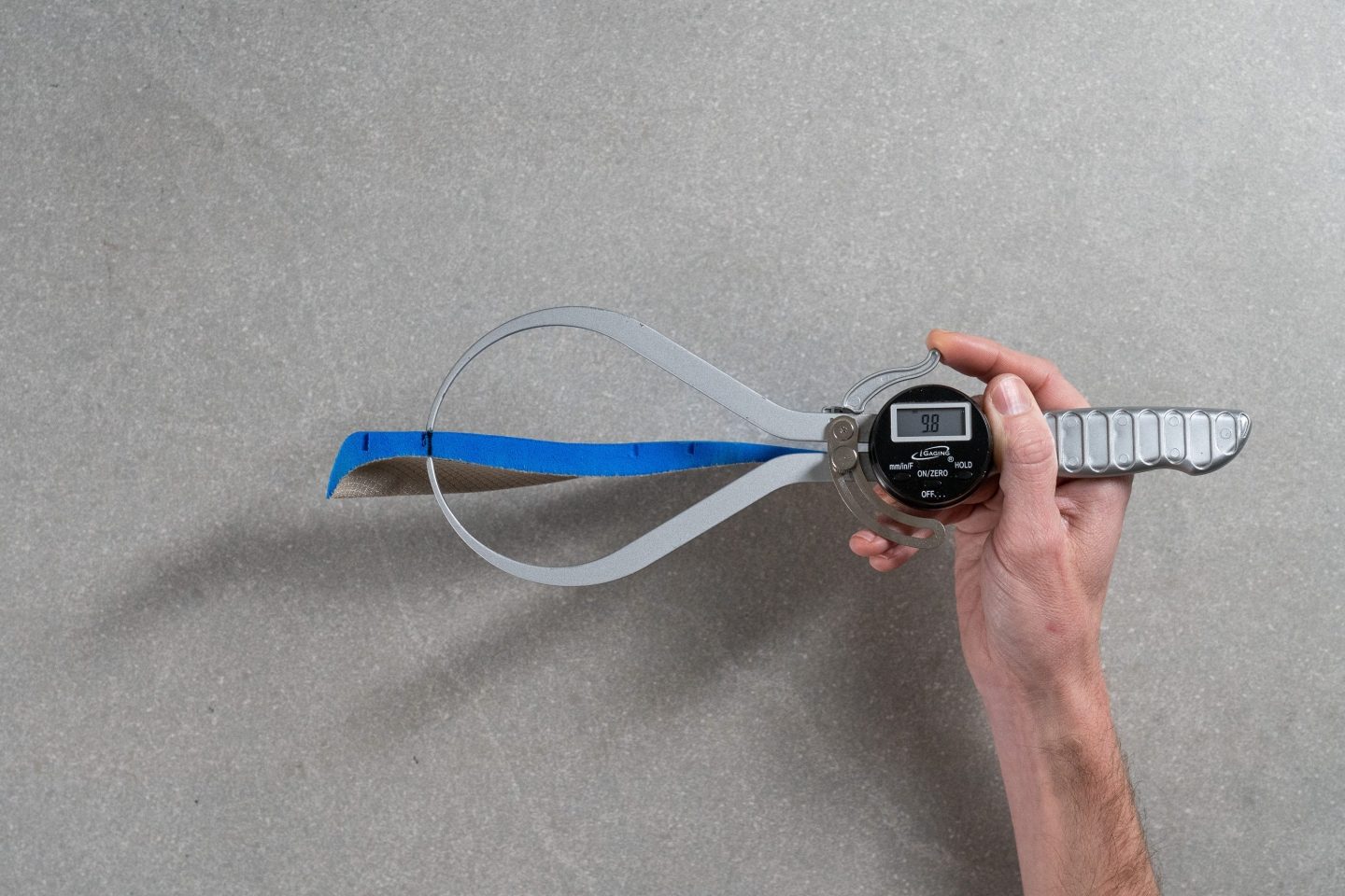 Cut in half: Skechers Arch Fit 2.0 Review | RunRepeat