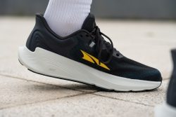 Cut in half: Altra Provision 8 Review | RunRepeat