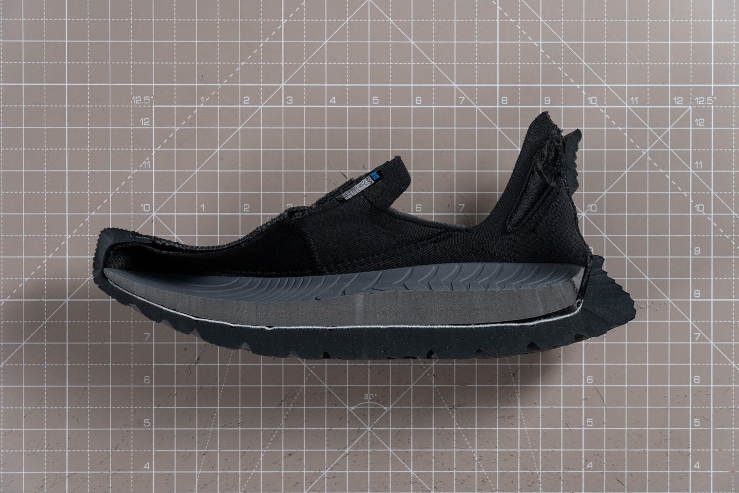 Cut in half: Hoka Restore TC Review (2024) | RunRepeat