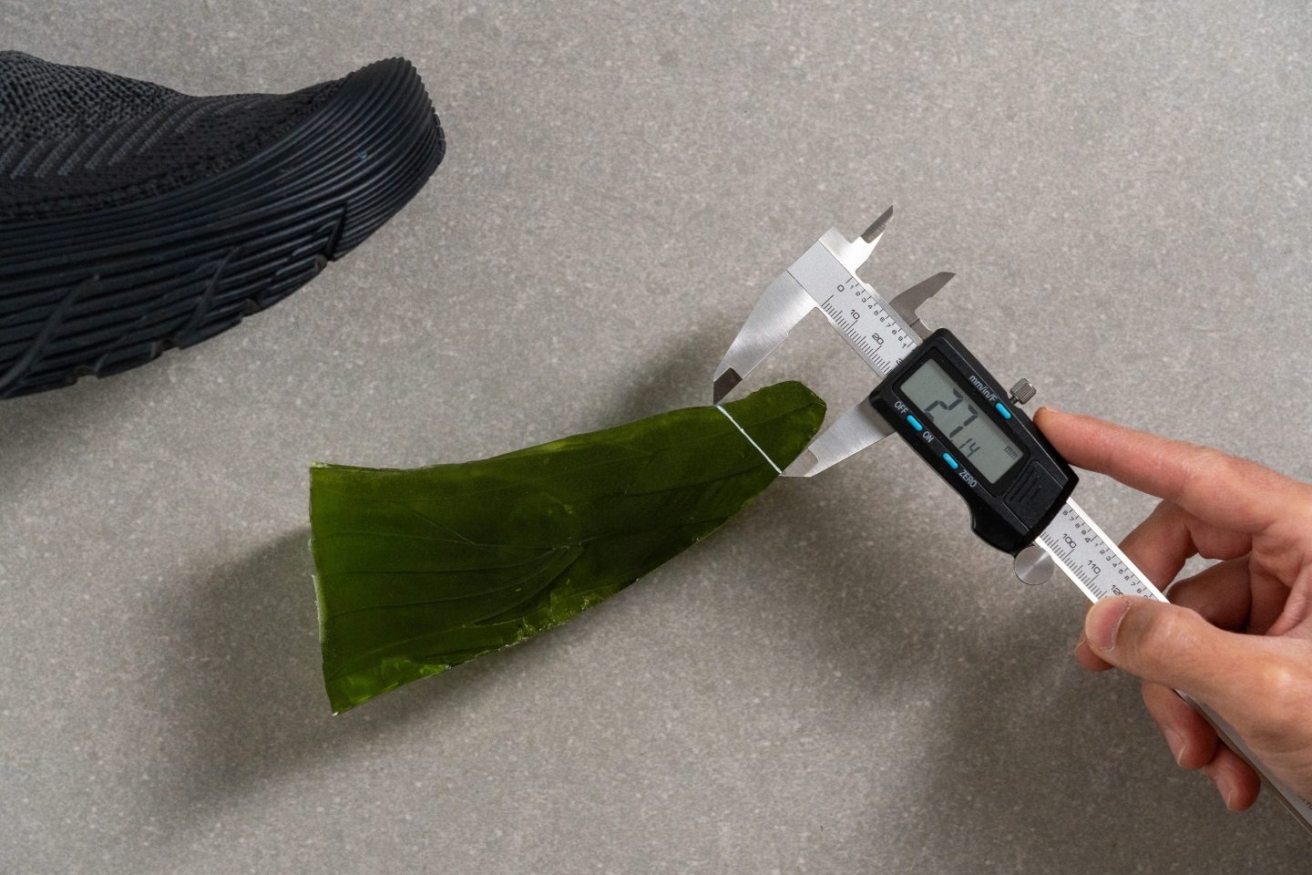 Cut in half: Hoka Restore TC Review | RunRepeat