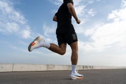 7 Best Running Shoes With A Carbon Plate in 2025 | RunRepeat