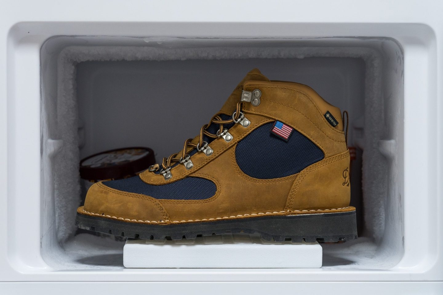 Cut in half: Danner Cascade Crest Review (2024) | RunRepeat