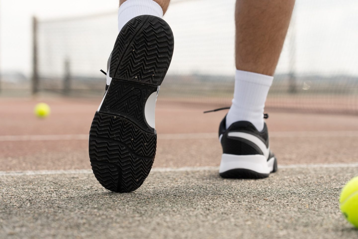 Cut in half: NikeCourt Lite 4 Review (2025) | RunRepeat