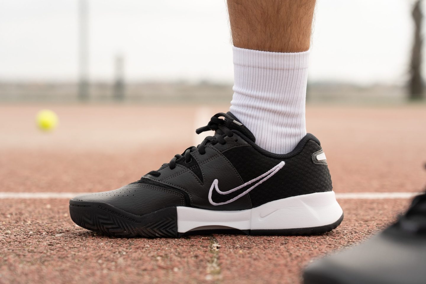 Cut in half: NikeCourt Lite 4 Review (2025) | RunRepeat