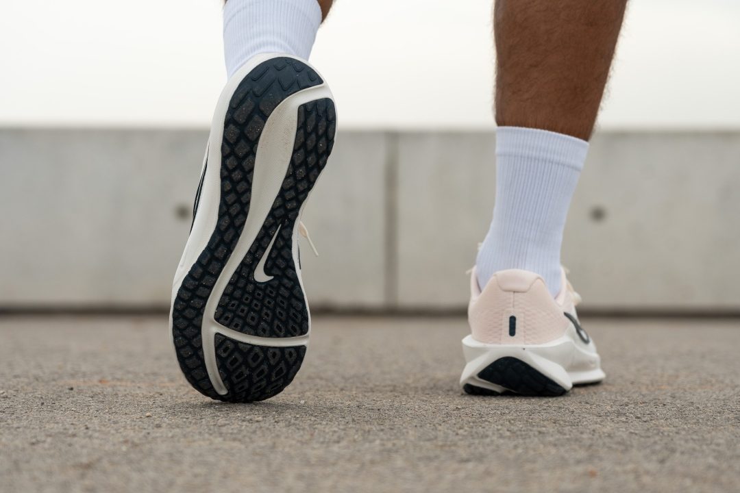 Cortadas por la mitad: Análisis y review de las Nike Downshifter 13 (2024) | RunRepeat