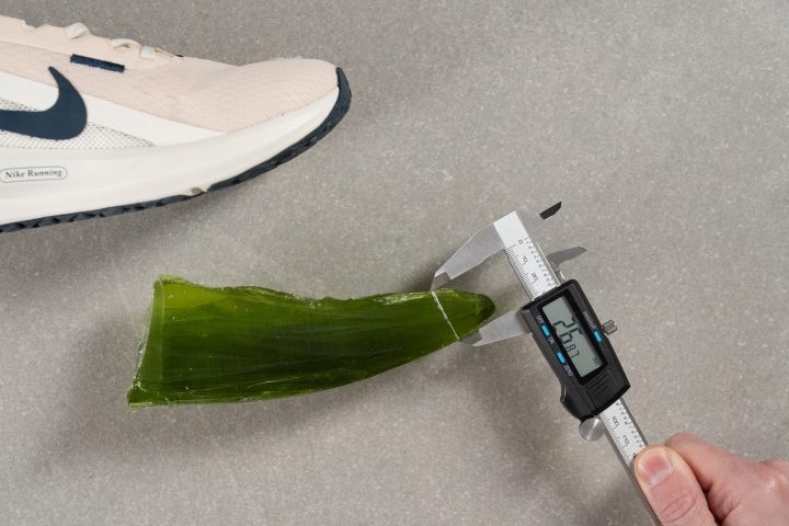 Cut in half: Nike Downshifter 13 Review | RunRepeat