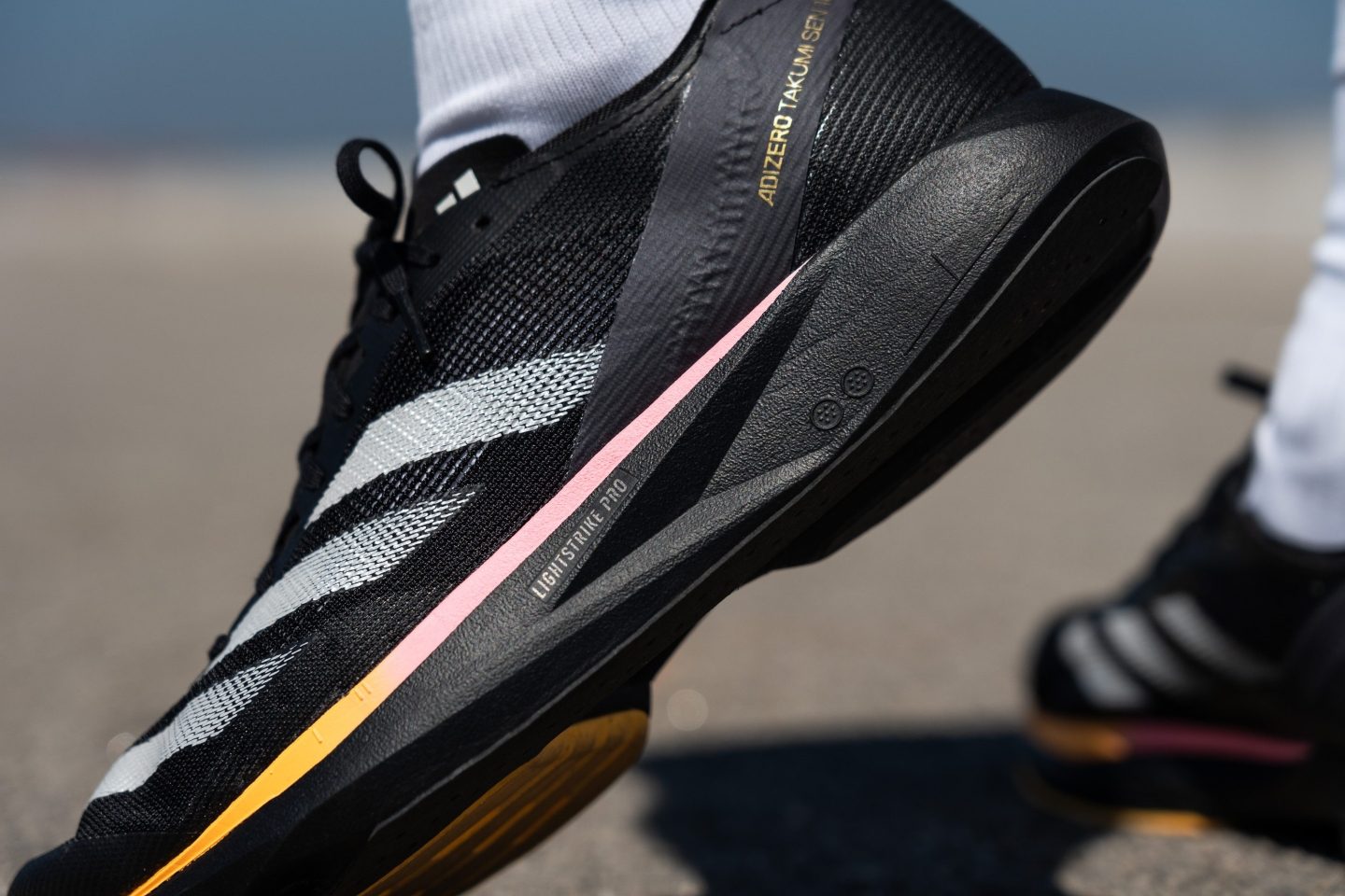 Cut in half: Adidas Adizero Takumi Sen 10 Review | RunRepeat