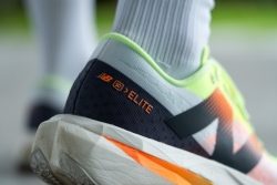 Cut in half: New Balance FuelCell SuperComp Elite v4 Review | RunRepeat