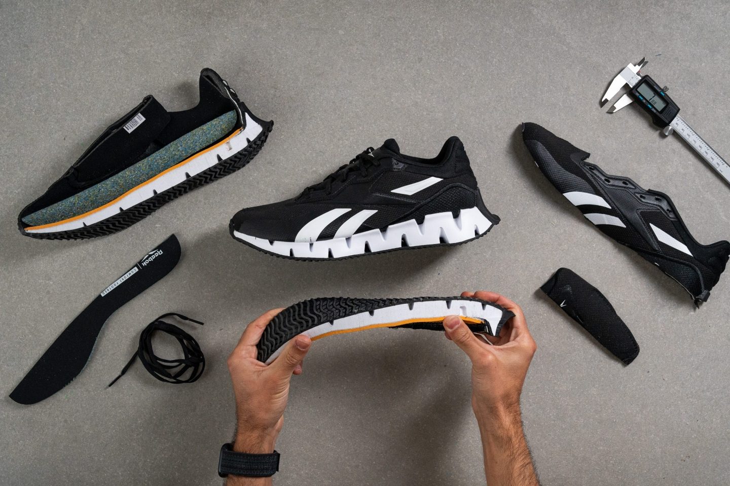 Cut in half: Reebok Zig Dynamica 4 Review (2024) | RunRepeat