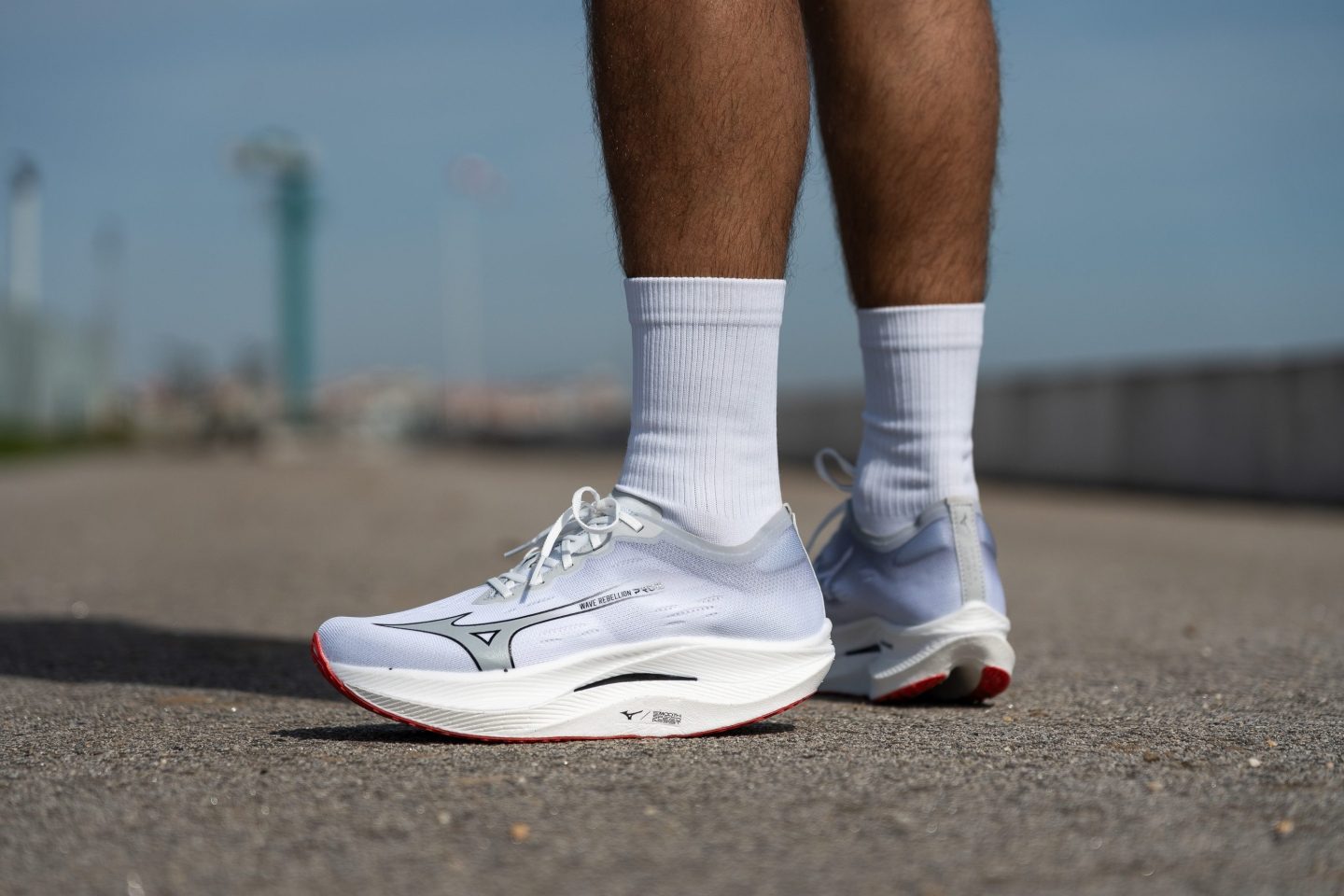 Cut in half: Mizuno Wave Rebellion Pro 2 Review | RunRepeat