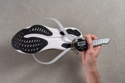 Cut in half: ASICS Gel Pulse 15 Review | RunRepeat