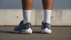 Cut in half: Mizuno Wave Inspire 20 Review | RunRepeat