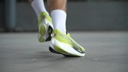 Cut in half: Puma Velocity Nitro 3 Review (2024) | RunRepeat