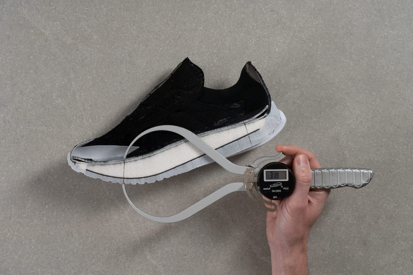 Cut in half: Under Armour Velociti Elite 2 Review (2025) | RunRepeat