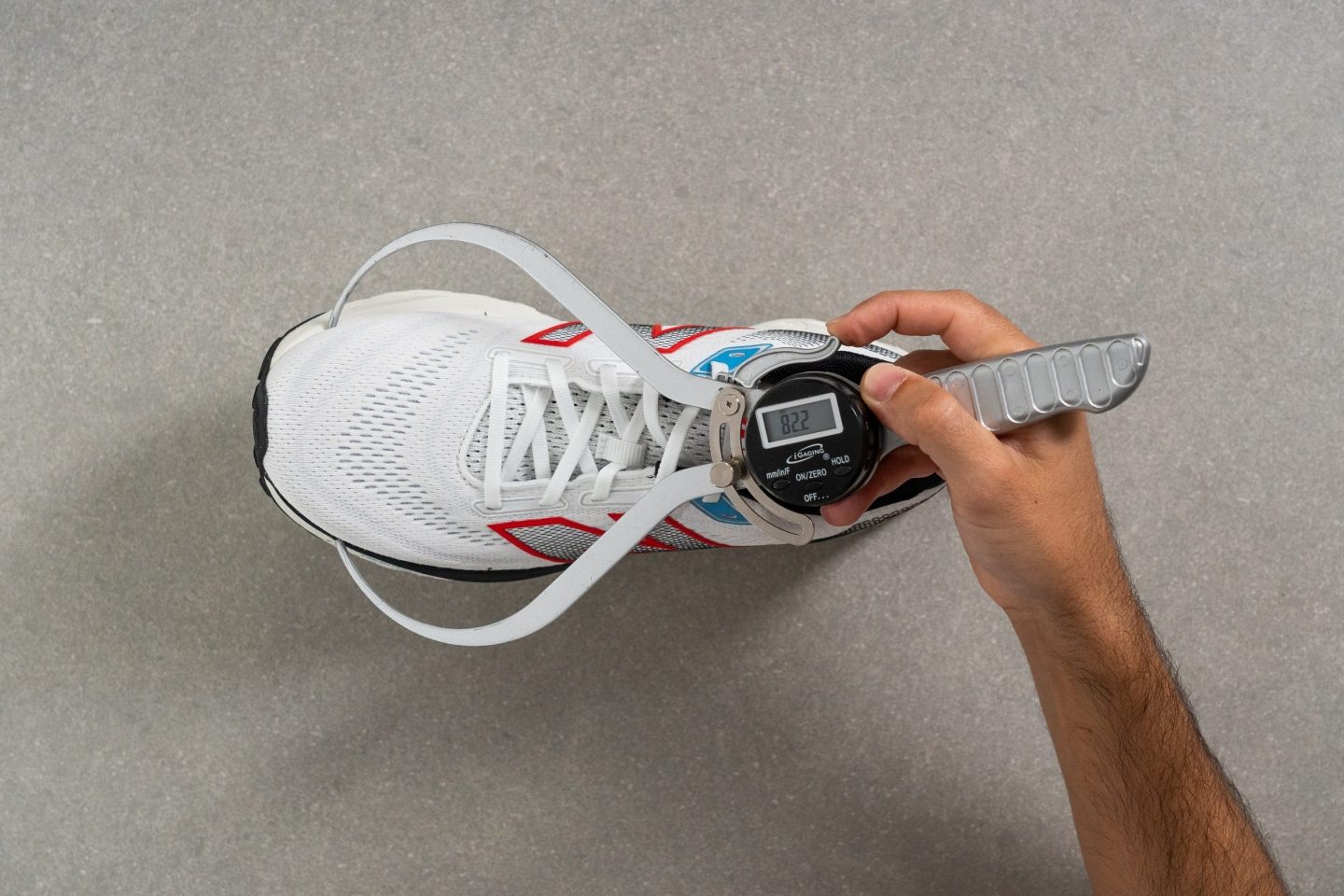 Cut in half: New Balance Fresh Foam X 880 v14 Review (2024) | RunRepeat