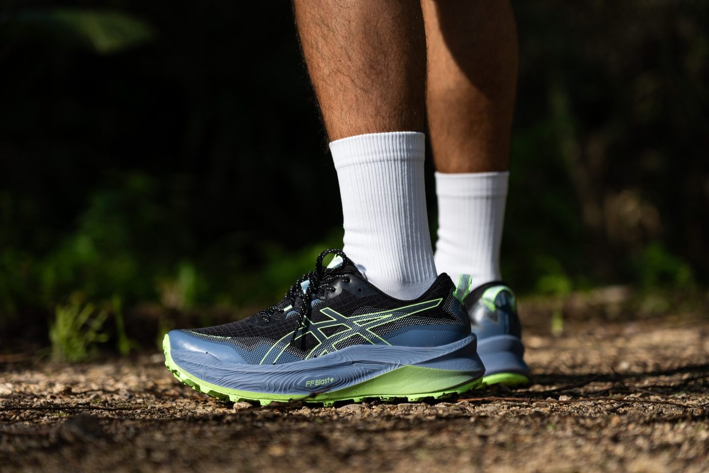 Cut in half: ASICS Trabuco Max 3 Review | RunRepeat