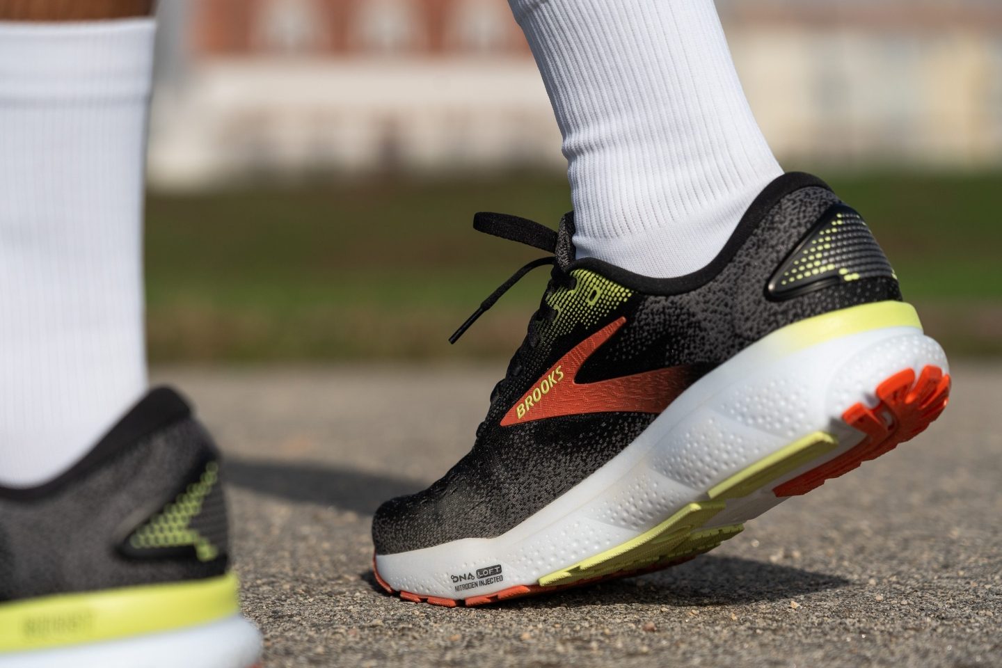 Cut in half: Brooks Ghost 16 Review (2024) | RunRepeat