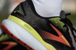 7 Best Running Shoes For Orthotics in 2025 | RunRepeat