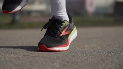 7 Best Running Shoes For Beginners in 2025 | RunRepeat