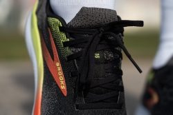 7 Best Running Shoes For Orthotics in 2025 | RunRepeat