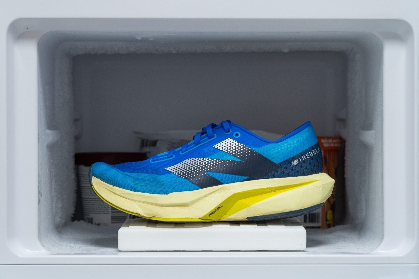 Cut in half: New Balance FuelCell Rebel v4 Review (2024) | RunRepeat