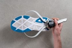 Cut in half: Saucony Guide 17 Review | RunRepeat