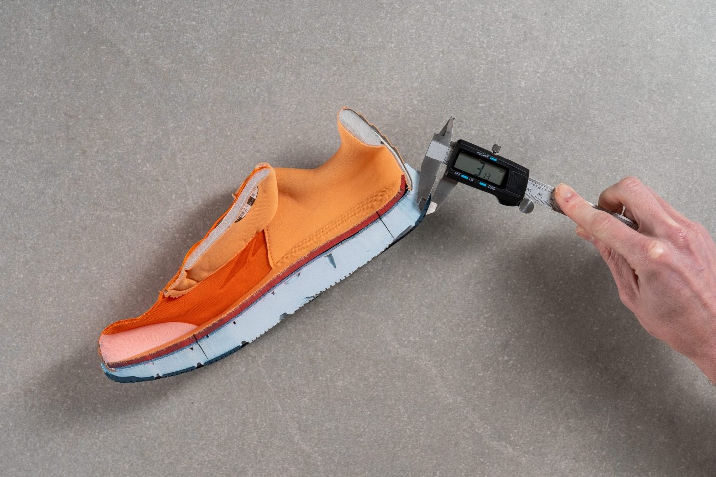 Cut in half: Altra Rivera 4 Review (2024) | RunRepeat