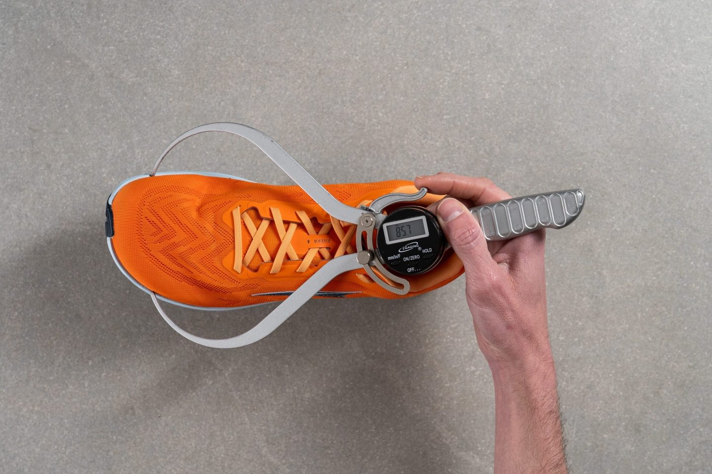 Cut in half: Altra Rivera 4 Review (2024) | RunRepeat