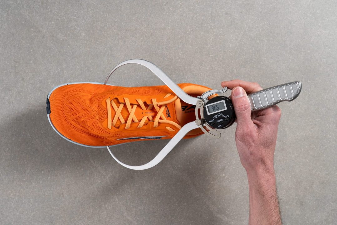 Cut in half: Altra Rivera 4 Review (2024) | RunRepeat