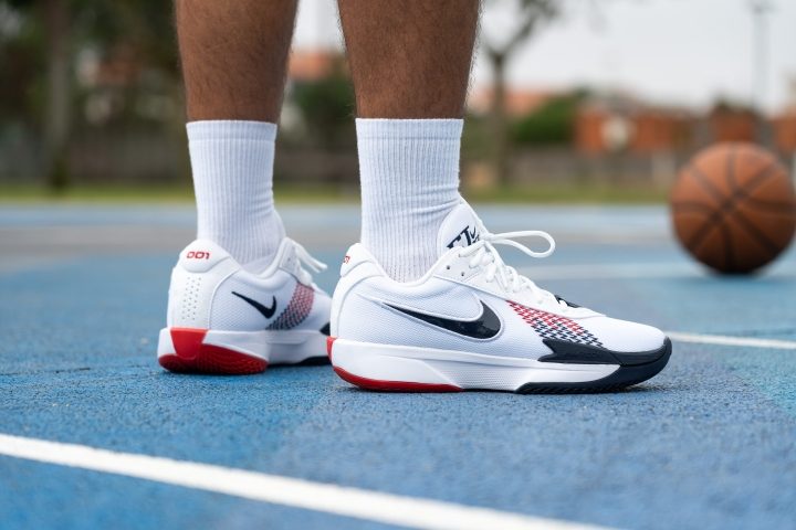 Cut in half: Nike G.T. Cut Academy Review | RunRepeat