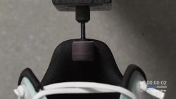 Cut in half: On Cloudtilt Review (2024) | RunRepeat