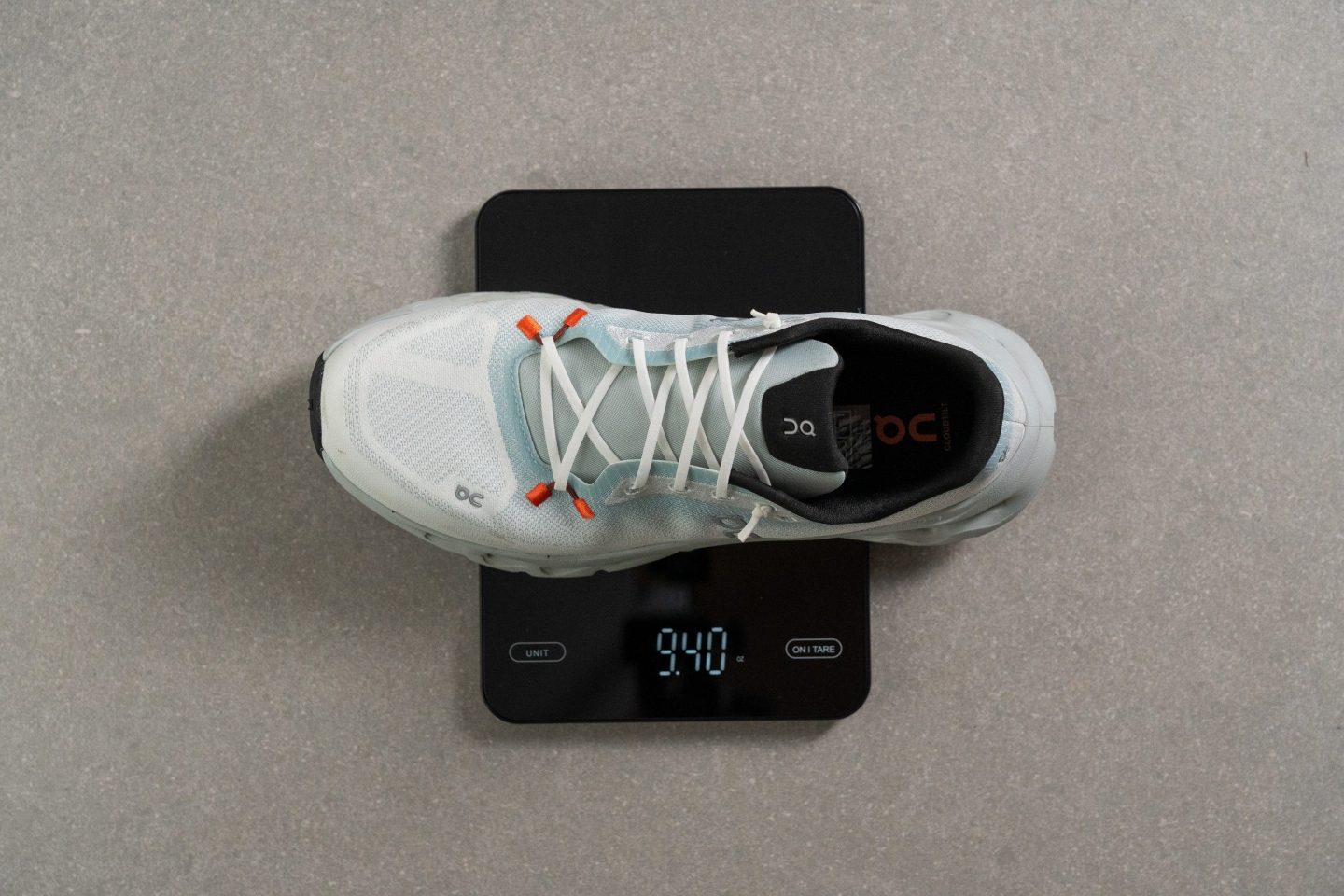 Cut in half: On Cloudtilt Review (2024) | RunRepeat