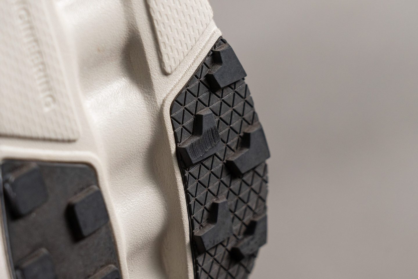 Cut in half: On Cloudsurfer Trail Review (2024) | RunRepeat