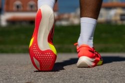 Cut in half: ASICS Metaspeed Sky Paris Review (2024) | RunRepeat