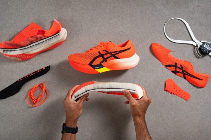 Cut in half: ASICS Metaspeed Sky Paris Review (2024) | RunRepeat