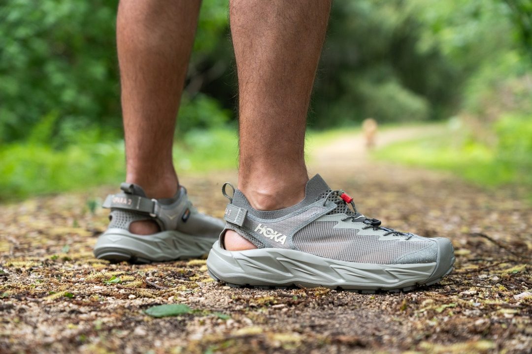 Cut in half: Hoka Hopara 2 Review (2024) | RunRepeat