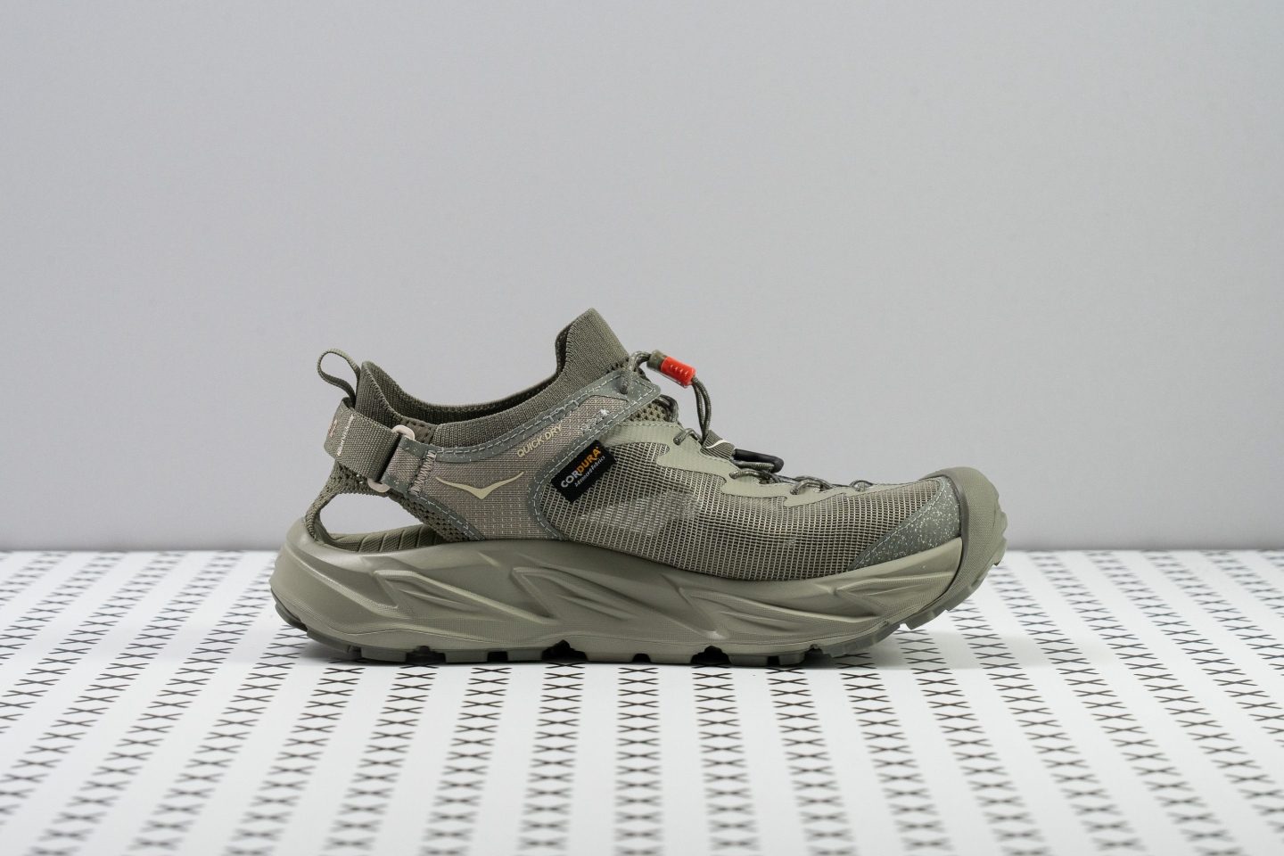 Cut in half: Hoka Hopara 2 Review (2024) | RunRepeat