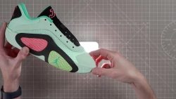 Cut in half: Jordan Tatum 2 Review | RunRepeat