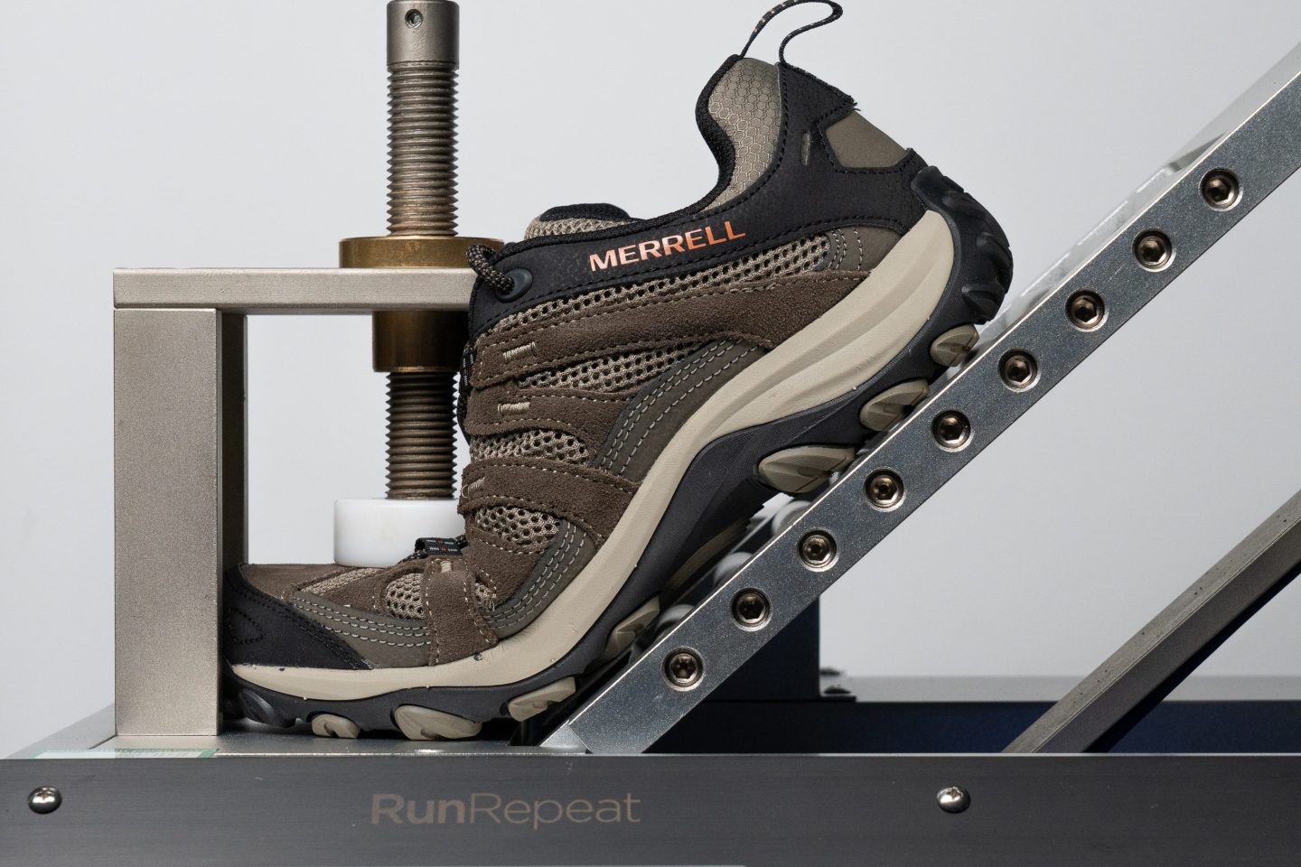 Cut in half: Merrell Alverstone 2 Review (2024) | RunRepeat