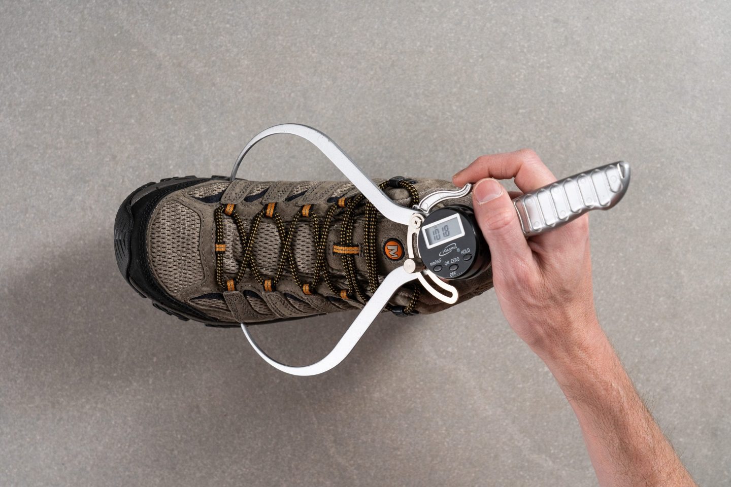 Cut in half: Merrell Moab 3 Mid GTX Review (2024) | RunRepeat