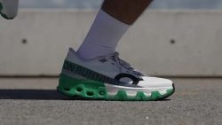 Cut in half: On Cloudmonster Hyper Review | RunRepeat